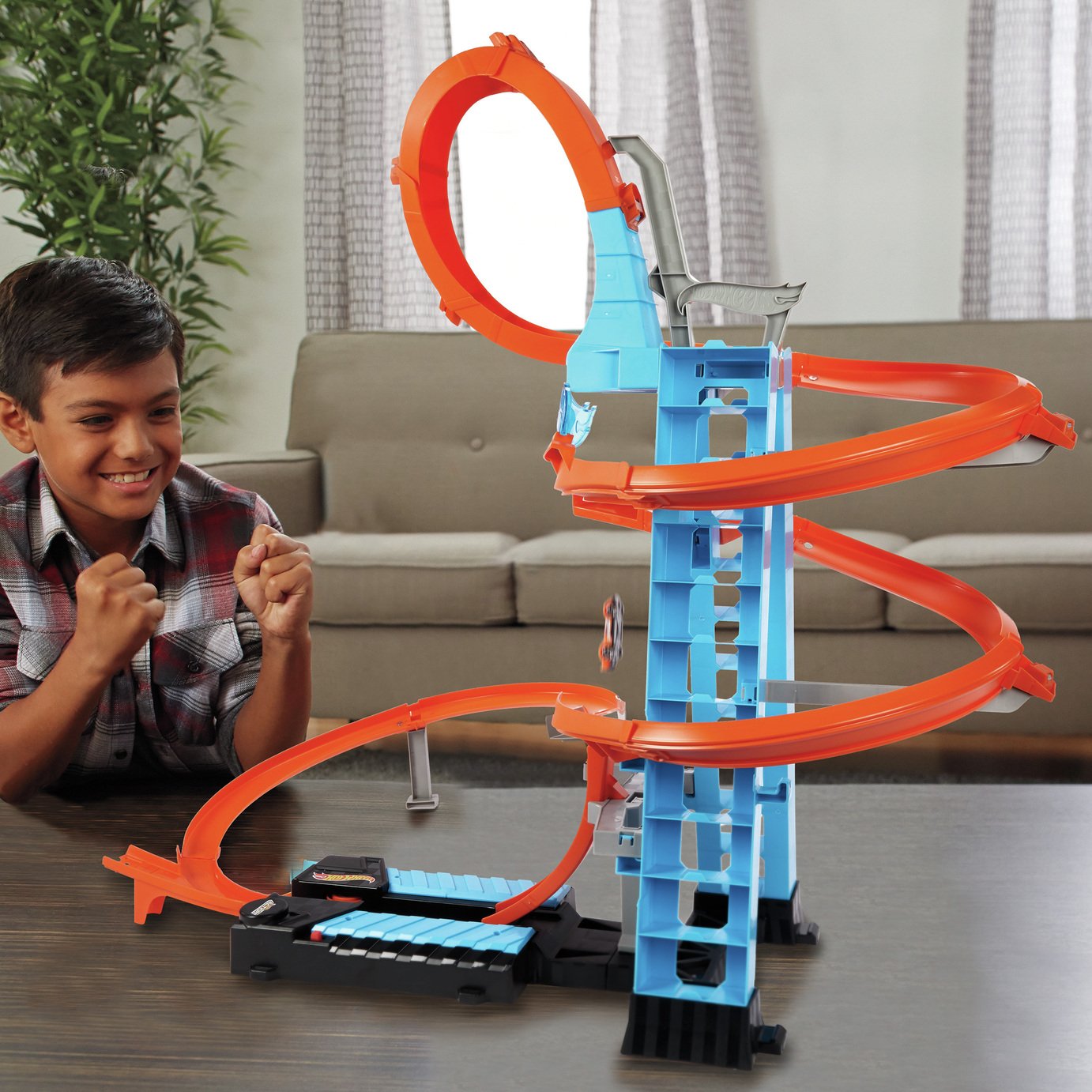 Hot Wheels Sky Crash Tower
